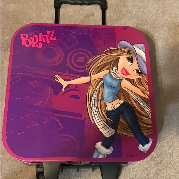 Toys | Bratz Storage Case On Wheels | Poshmark